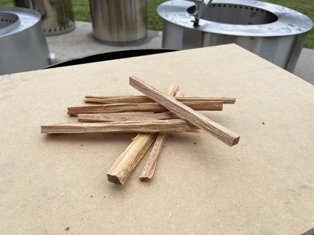 Tinder vs. Kindling – What’s the Difference? - Yardiac.com